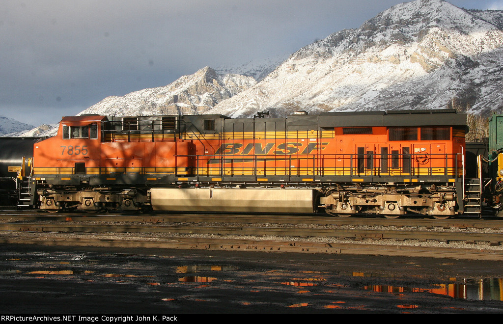 BNSF 7855